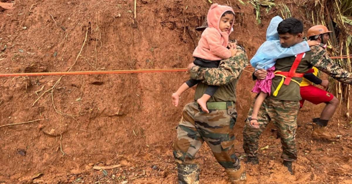 Wayanad Landslide: मृतकों की संख्या बढ़कर हुई 205, बारिश के बीच बचाव ... Wayanad Landslide: मृतकों की संख्या बढ़कर हुई 205, बारिश के बीच बचाव ...