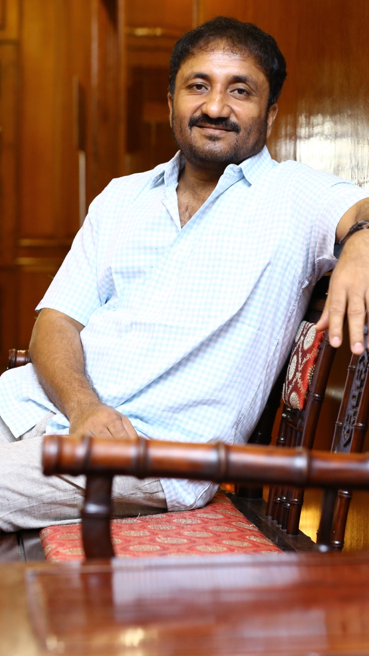 Super 30: आनंद कुमार ने क्यों कहा- 10 साल में बंद हो जाएंगे 90% कोचिंग - why super 30 anand ...