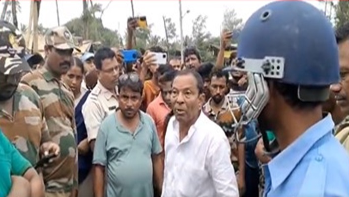 এই কাজে নিয়ে অনুতপ্ত নন! "ক্ষমা চাওয়ার কোনও প্রশ্নই নেই' ইস্তফা ...