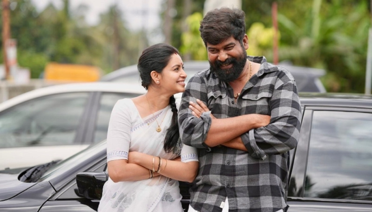 Pani Malayalam Movie Released on Sony Liv OTT : மனைவி மீது கை வைத்த ...