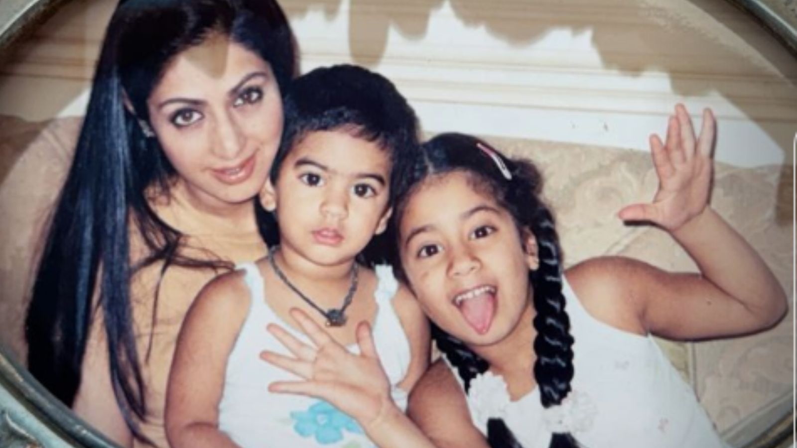 श्रीदेवी यांच्या वाढदिवासानिमित्त बोनी कपूर यांनी शेअर केली भावूक पोस्ट ...