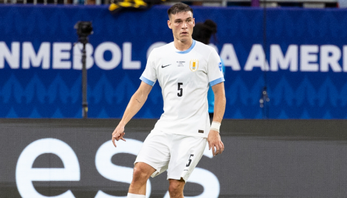 Manuel Ugarte net worth: Uruguayan footballer's career and earnings ...