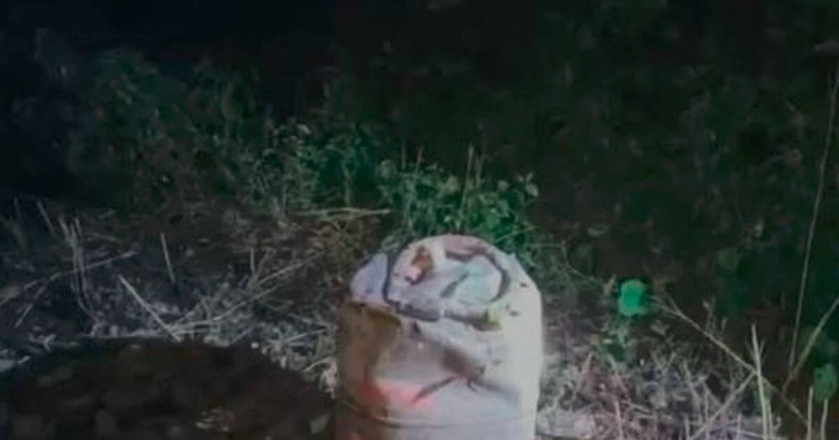 cylinder, Matchbox, petrol found in railway track: Kalindi Express ರೈಲು ... cylinder, Matchbox, petrol found in railway track: Kalindi Express ರೈಲು ...