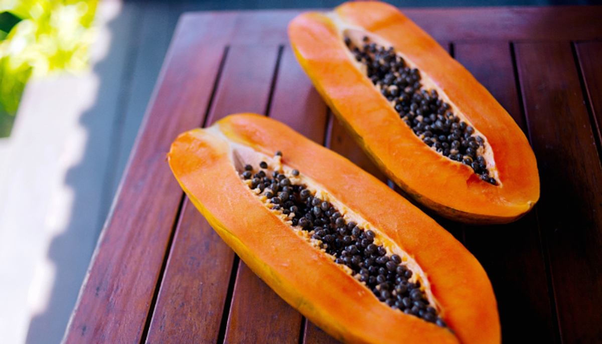 7 health benefits of eating papaya on an empty stomach