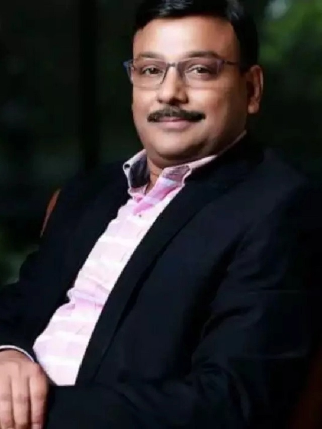 US-based job to IndiaMART billionaire: Dinesh Agarwal’s success story | From Us Based Job To ...