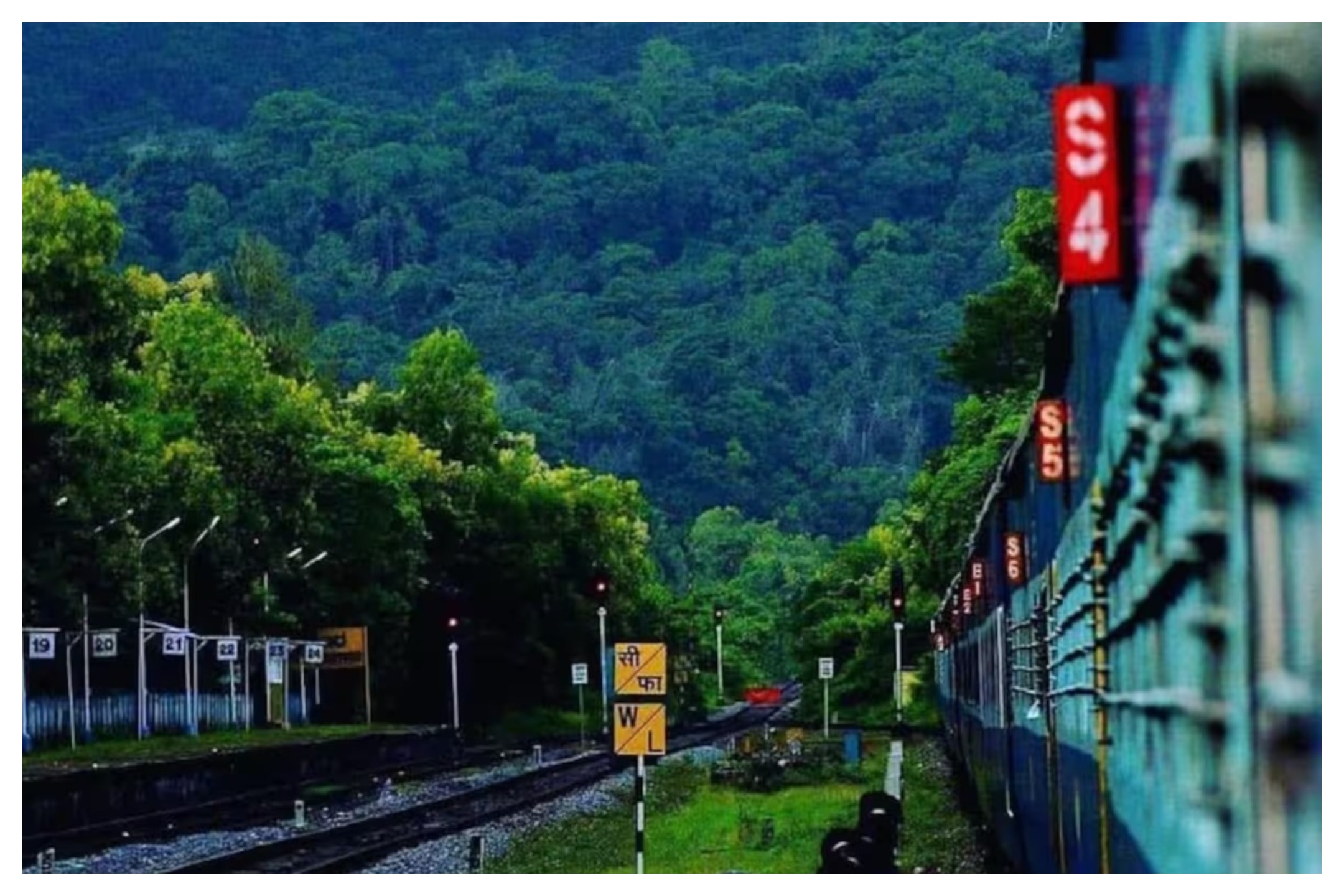 6 most beautiful railway stations in India
