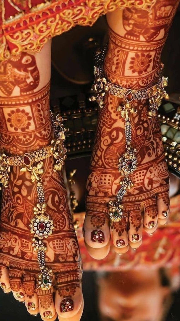 मोती जैसे चमकेंगे पैर, स्टाइल करें Latest Silver Bichiya Design - women ...