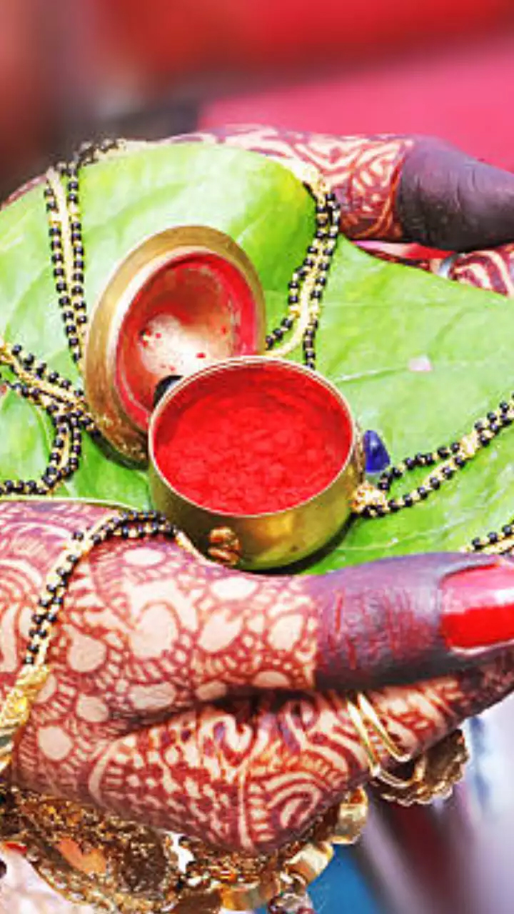 Sindoor Styles for Sarees | Asianet Newsable