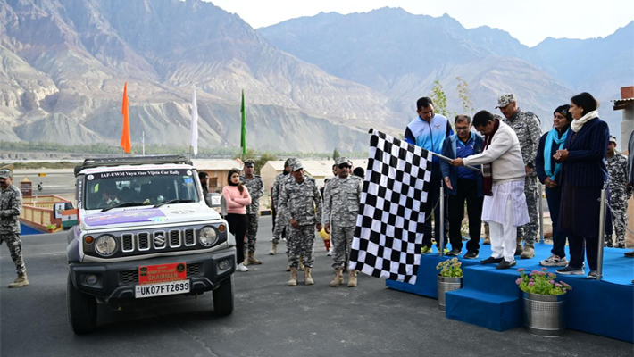 Indian Air Force's longest car rally flagged off from Thoise to Tawang ...