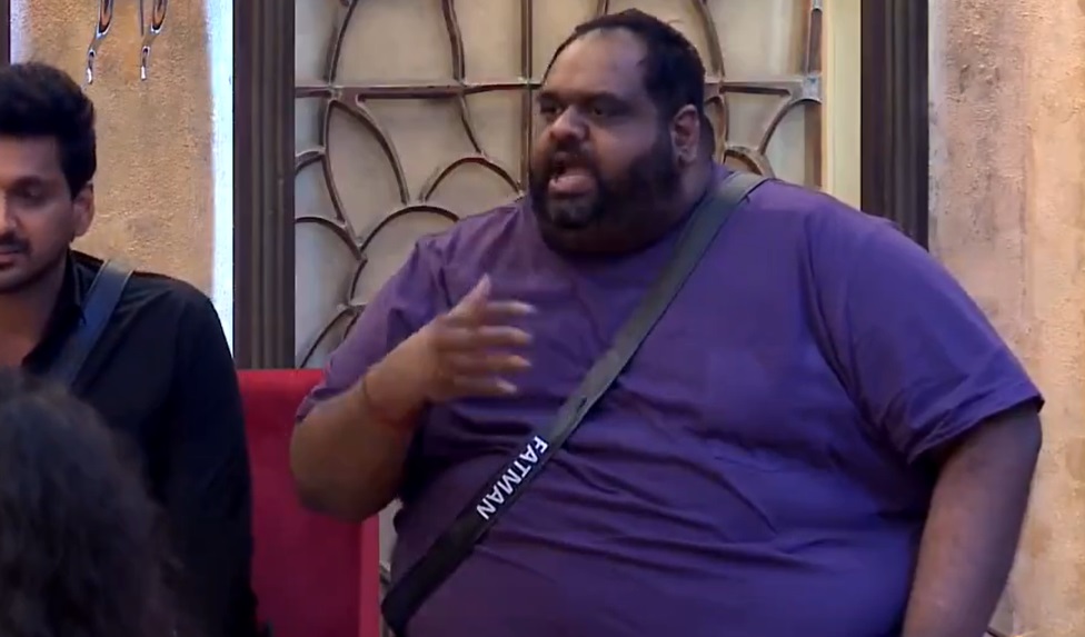 Ravinder Chandrasekar Injury, Bigg Boss Tamil Season 8: 15 ஆண்டுகளுக்கு ...