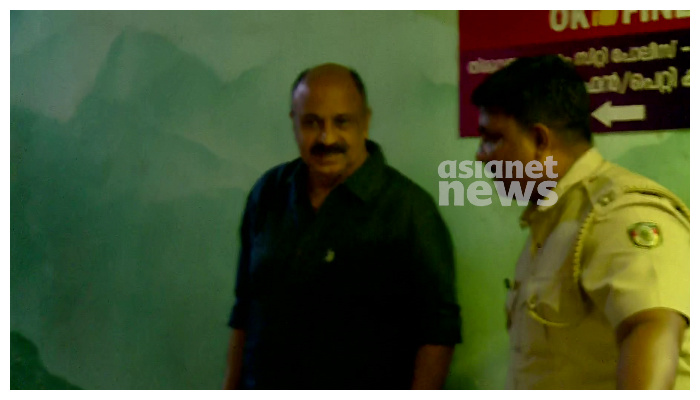 Kerala: Actor Siddique questioned and released in rape case; no ...