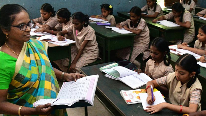 School teachers : ஜனவரி 23ஆம் தேதி தான் லாஸ்ட்.! ஆசிரியர்களுக்கு அவசர ...