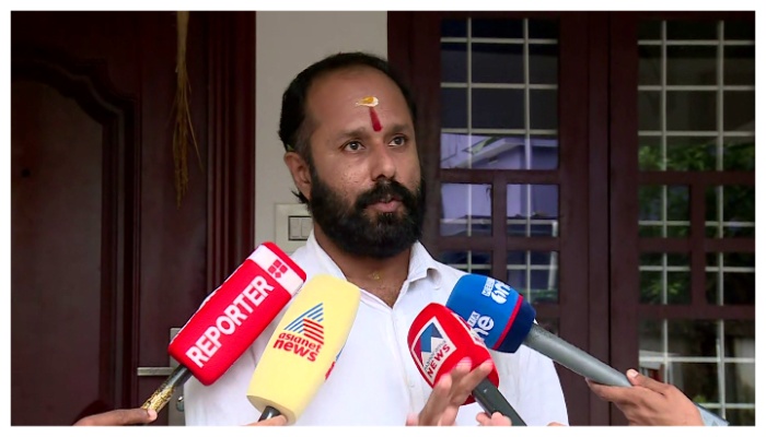 BJP's ex-secretary Satheesh claims to have evidence of Kodakara hawala ...