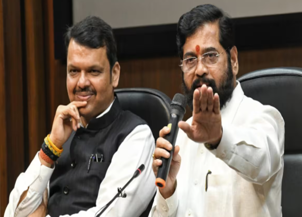 महाराष्ट्र का अलग सीएम कौन? देवेंद्र फडणवीस की मां ने उठाया राज से ...