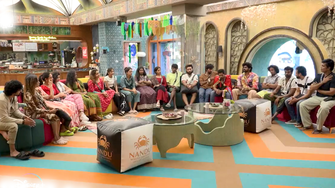 VJ Vishal Tharshika and Raanav Pavithra Love Track Started in Bigg Boss ...