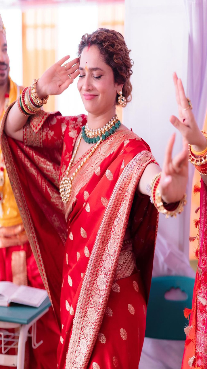 देवर की शादी में भाभी के ठाठ, पहनें अंकिता लोखंडे सी 8 सिल्क साड़ी ...