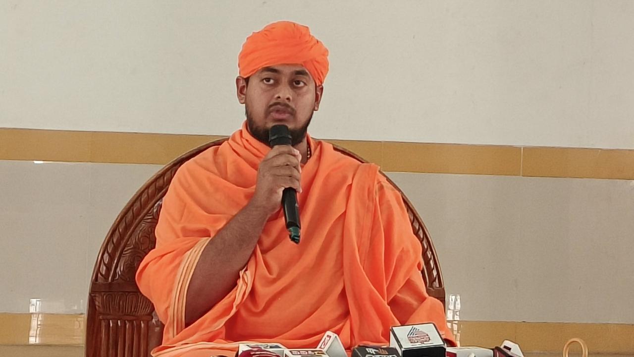 Hassan ಡಿ.6 ರಂದು ಪೂರ್ವಭಟ್ಟಾರಕ ಚಾರುಶ್ರೀ Nishidhi Mandapa Lokarpana ...