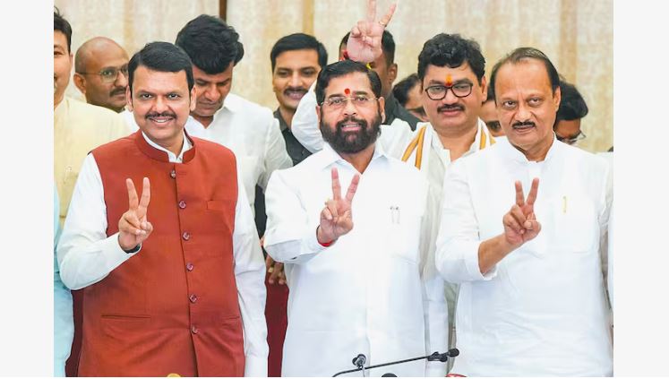 Devendra Fadnavis take oath today as Maharashtras new CM | Curiocity ...