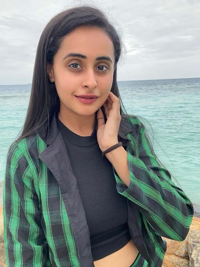 Sanjana Burli in Maldives : ಮಾಲ್ಡೀವ್ಸ್ ನಲ್ಲಿ ಸಖತ್ ಸ್ಟೈಲಿಶ್ ಆಗಿ ...