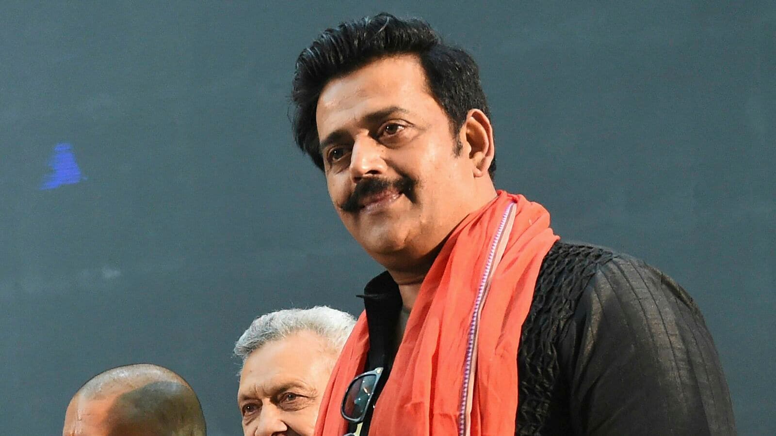 Bhojpuri Actor Ravi Kishan reveals struggling childhood and hidden ...