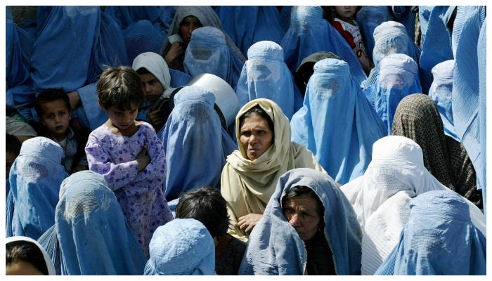 Afghanistan No Windows Rule: பெண்கள் புழங்கும் இடத்தில் ஜன்னலே இருக்கக் ...