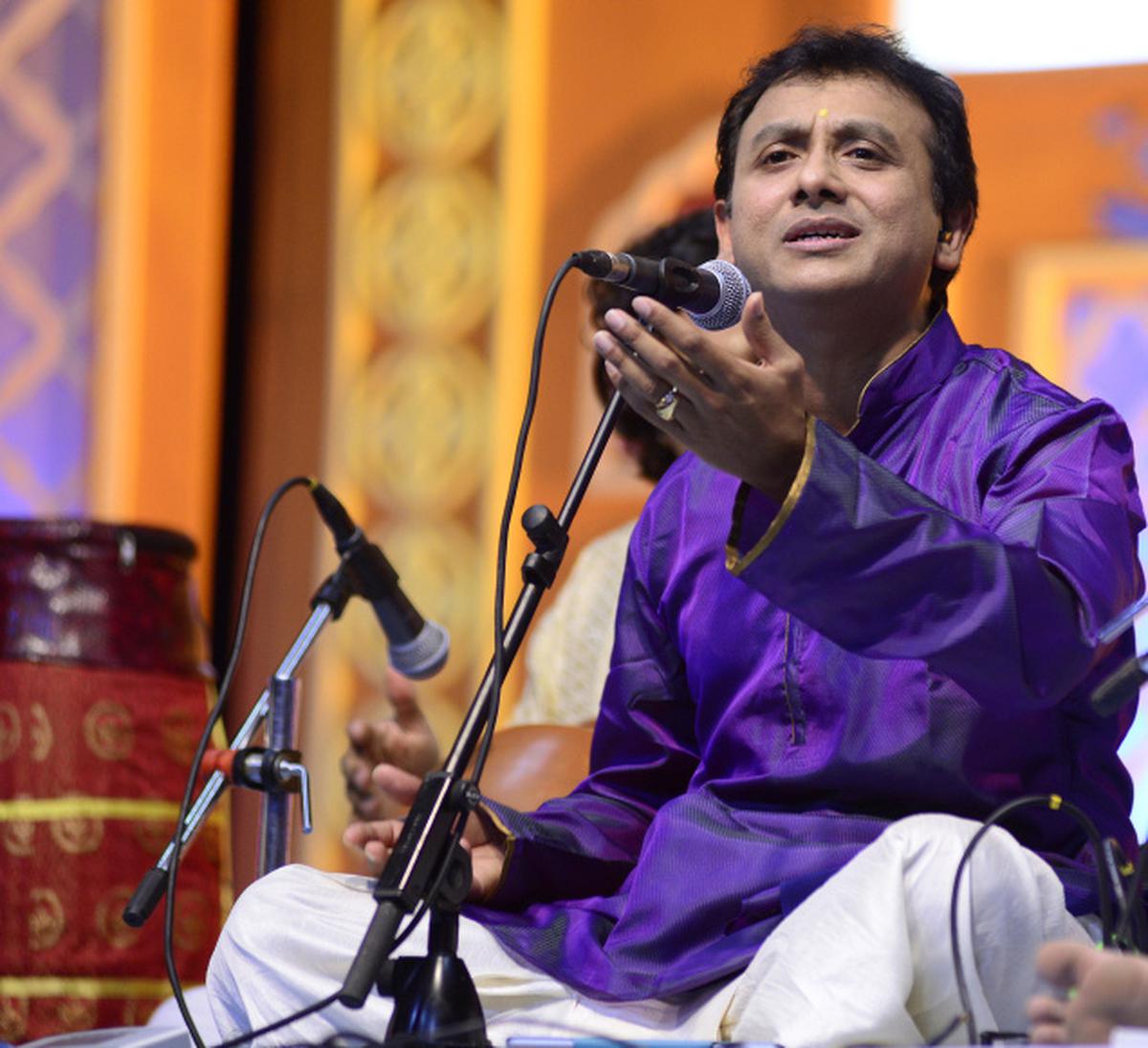 Singer Unnikrishnan Son Wedding: உன்னிகிருஷ்ணன் மகனுக்கு பிரம்மாண்டமாக ...