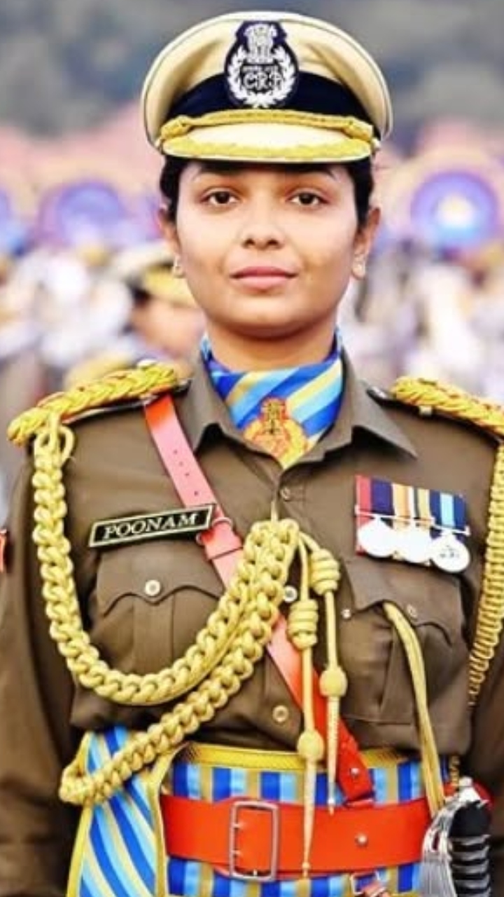 Who is Poonam Gupta? CRPF officer's education, career, family & more ...