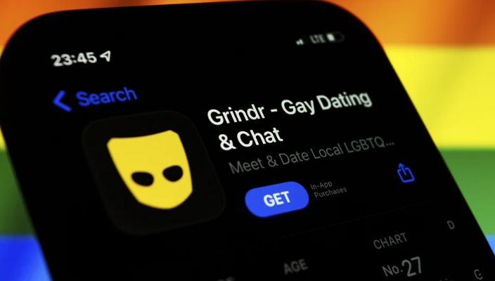 ഗേ ഡേറ്റിംഗ് ആപ്പിൽ പരിചയം, യുവാക്കളൊപ്പം ഫ്ലാറ്റിലെത്തി, ലൈംഗികവേഴ്ച ...