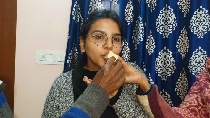 Anjali Joshi tops BPSC exam in first attempt, while balancing a job ...