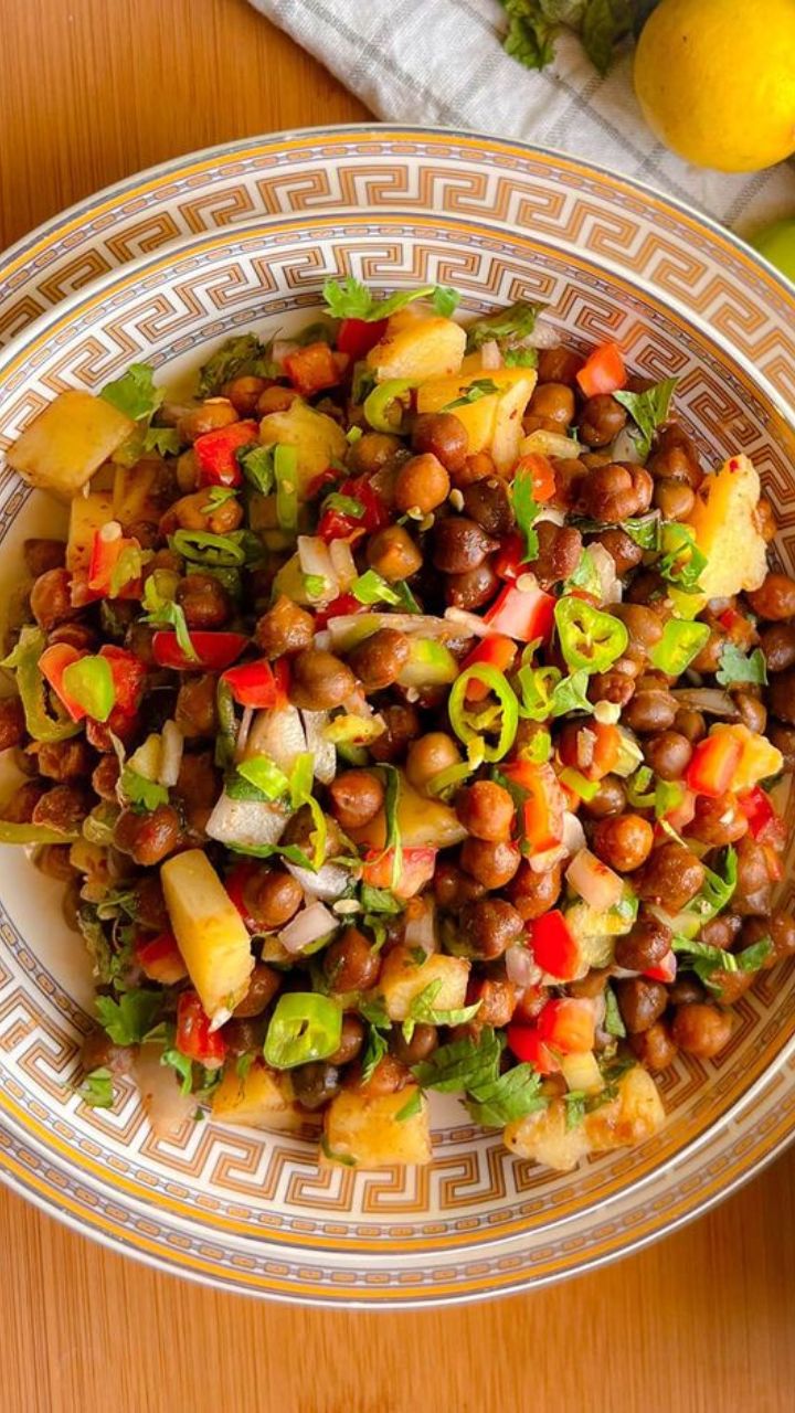 Chatpata Chana Chaat Recipe| बाजार जैसी नहीं, उससे भी बेहतर! घर पर ...
