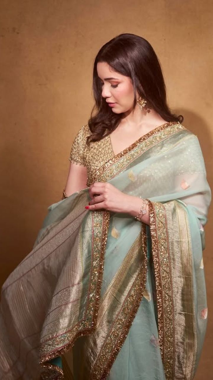 Sara Tendulkar Stuns in Saree at CSR Award Ceremony ವಾವ್!| ಸೀರೆಯುಟ್ಟ ...