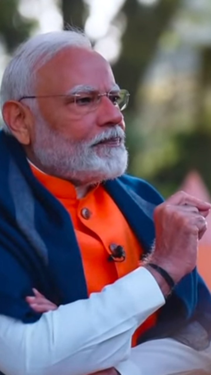 PM Modi's Unique Perspective on Life: The 1+1 Principle- Asianet Newsable