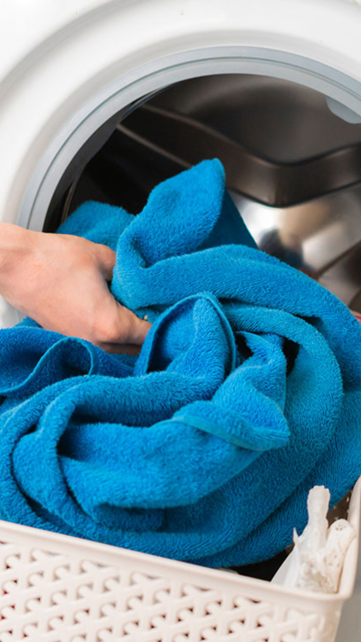 Avoid THESE mistakes while washing clothes; Read on | Asianet Newsable