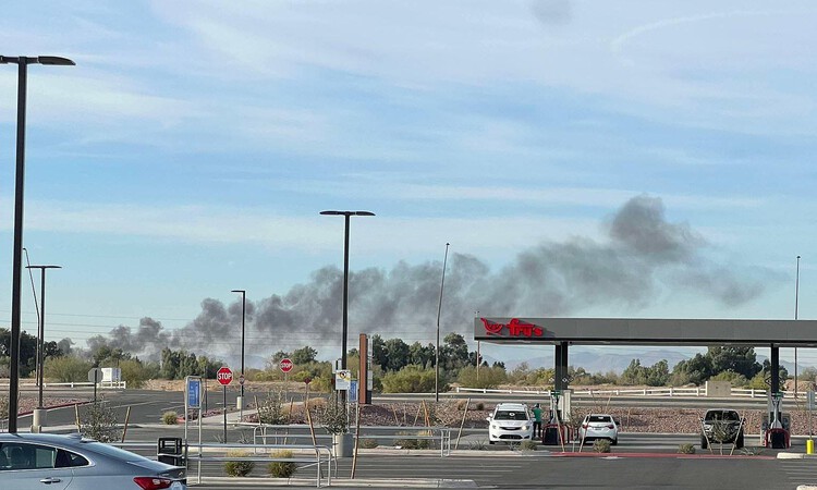 Two planes collide mid-air in US's Arizona, leaves 2 dead (WATCH ...