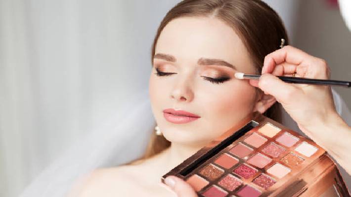 दुल्हन के लिए 7 मेकअप सीक्रेट्स, शादी में निखर उठेगा रूप! | 7 Bridal ...