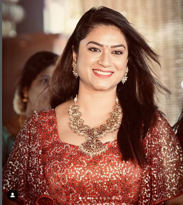 Fans gifts to Bigg Boss fame Tanisha: ತನಿಷಾಗೆ ಫ್ಯಾನ್ಸ್ ಏನೆಲ್ಲಾ ಗಿಫ್ಟ್ ಕೊಡ್ತಾರೆ..? ಗೊತ್ತಾದ್ರೆ ...