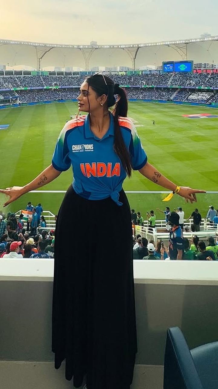 PHOTOS: Who is Shresta Iyer? Meet Shreyas Iyer's beautiful sister ...