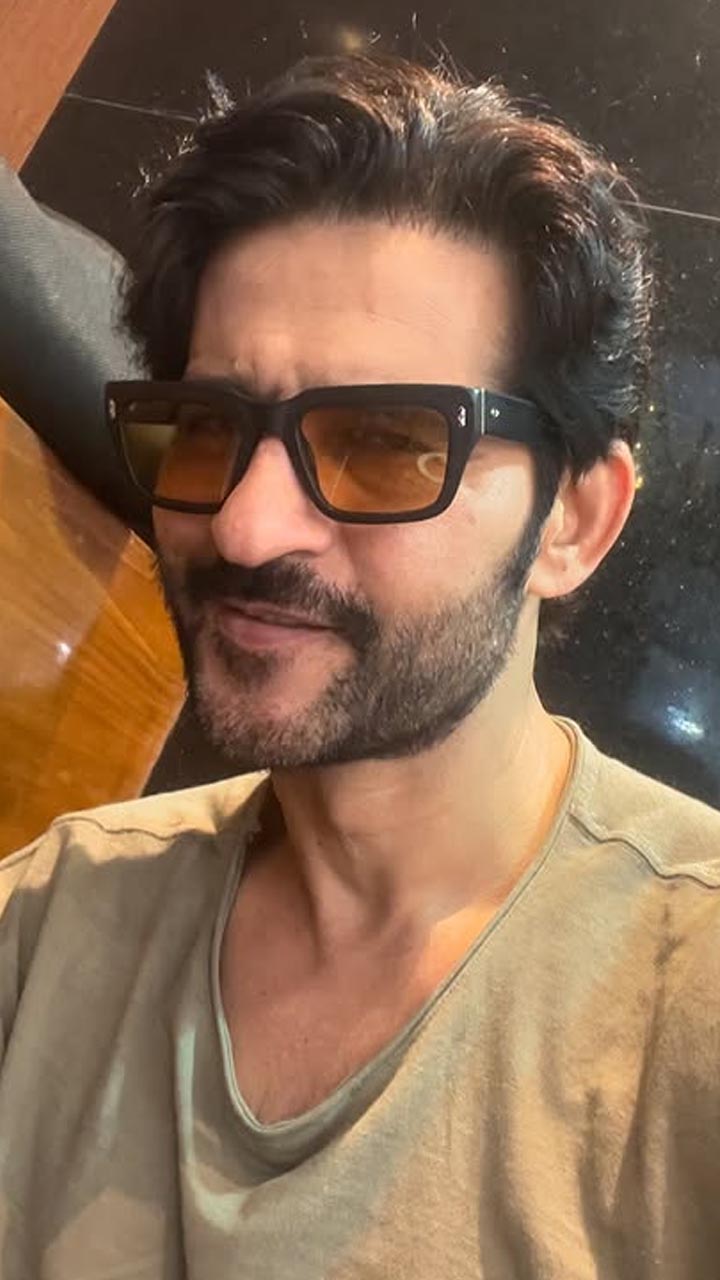 Why Did Hiten Tejwani Divorce His Wife After 11 Months of Marriage ...