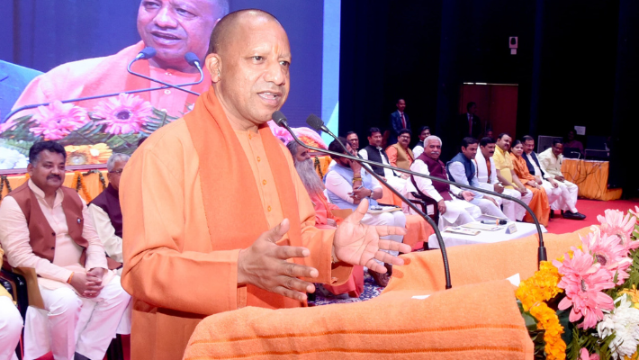 Before Holi, CM Yogi gifts ₹1,890 crore subsidy to 1.86 crore families under Ujjwala Yojana ...