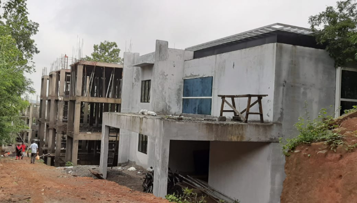 വടക്കഞ്ചേരി ലൈഫ്മിഷൻ ഫ്ലാറ്റ് നിർമാണം: പുനരാരംഭിക്കണമെന്ന് എംഎൽഎ, നടപടികൾ കൈക്കൊള്ളുമെന്ന് ...