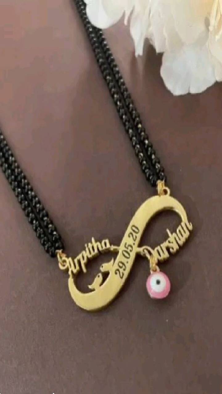 Trendy Mangalsutra Designs: Gold Name Locket for Modern Brides- Asianet ...
