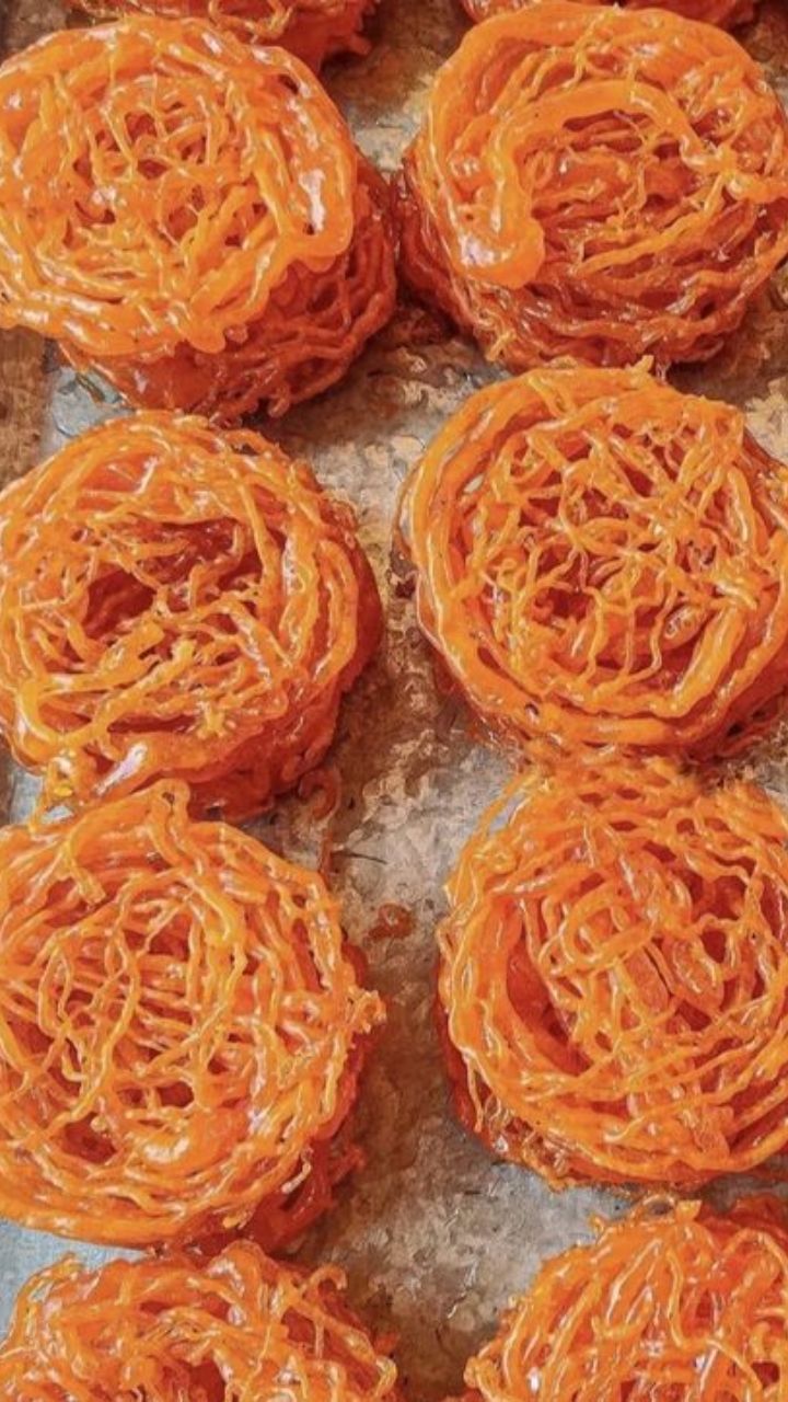 Authentic Sindhi Gheeyar Jalebi Recipe for Gudi Padwa : ಯಗಾದಿಗೆ ಮಾಡಿ ...