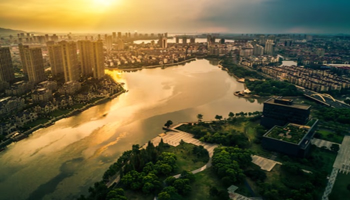 Kerala Weather Forecast, April 16: Mostly sunny morning, stormy ...