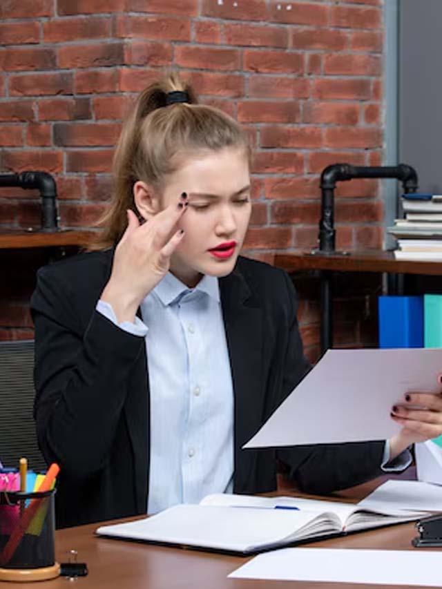 Struggling at work? Drop THESE 5 bad habits for maximum productivity ...