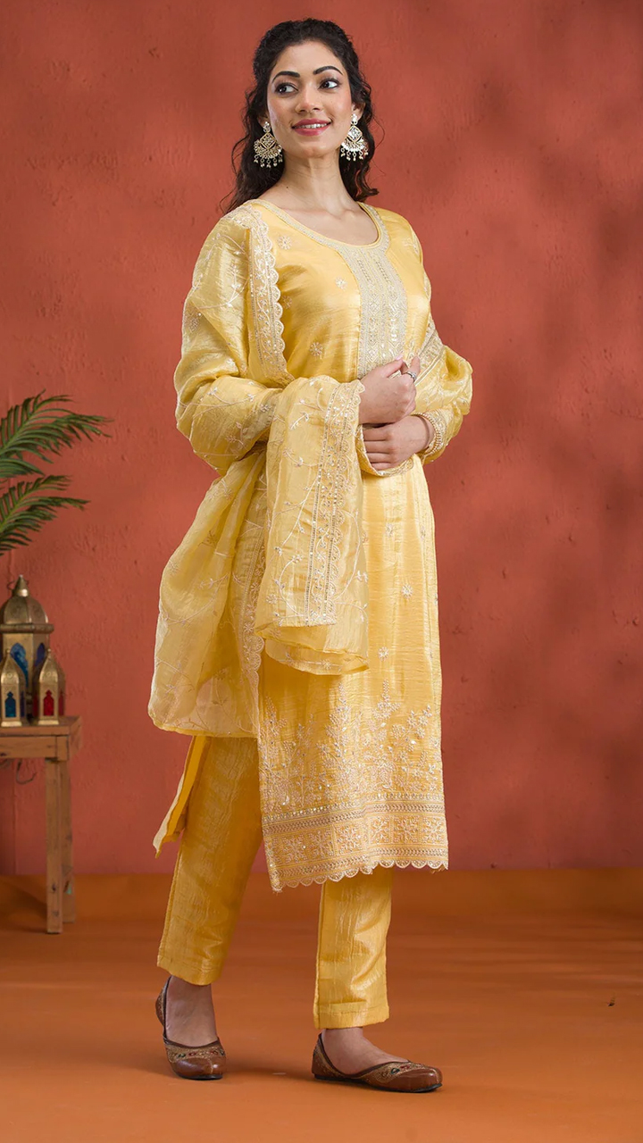 गर्मी में पहनें 5 Lemon Suit Sets, नींबू सी लाएं फ्रेशनेस! - lemon suit ...