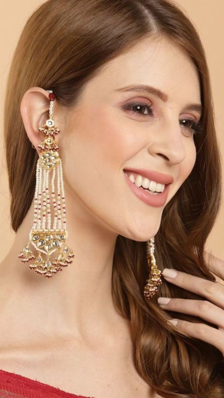झुमका-चांदबाली हुआ आउटडेटेड, Dangler Earrings पहन अटकाएं BF की धड़कन ...