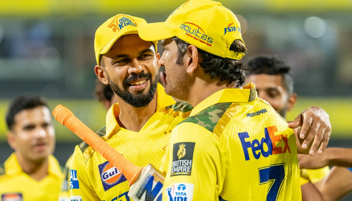IPL 2025: CSK's Ruturaj BREAKS silence after Dhoni replaces him as captain for remaining season ...