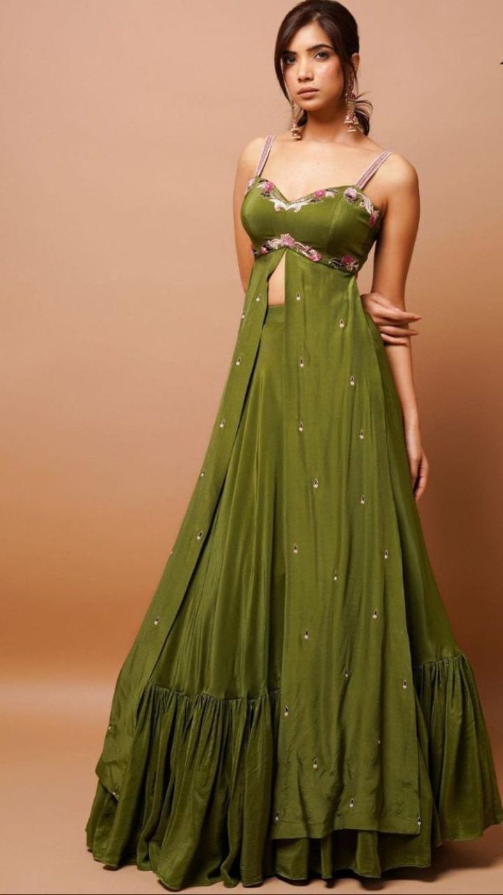 Slit Cut Suit में लगेंगी कोकिल कंठी अप्सरा, पहनें ये डिजाइन | Slit Cut ...