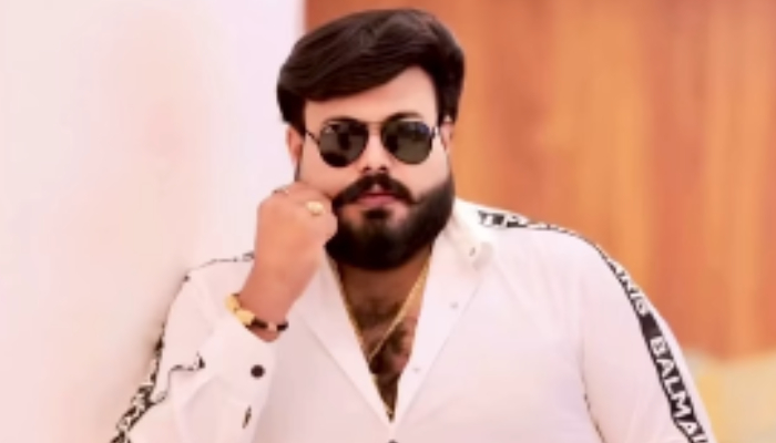 vlogger mukesh m nair reaction on Insta story'16കാരിയെ അര്‍ധനഗ്നയാക്കി റീൽസ്', കേസിന് പിന്നാലെ ...