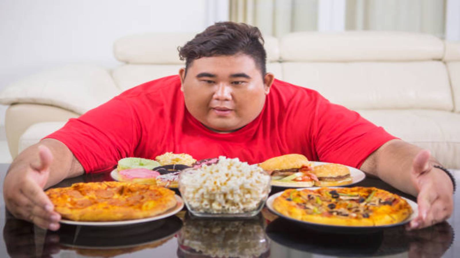 ज़्यादा खाने के नुकसान | Dangers Of Overeating Health Risks And How To ...